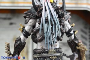 NECA Toys Alpha Predator 7" Scale Figure Review