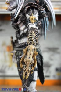 NECA Toys Alpha Predator 7" Scale Figure Review