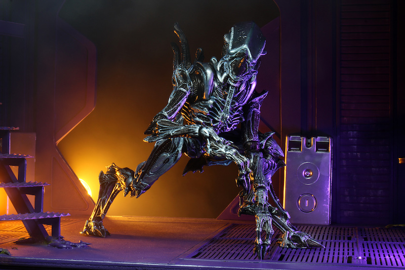 NECA Toys Ultimate Rhino Alien (Kenner Tribute) Version 2 Figure In ...