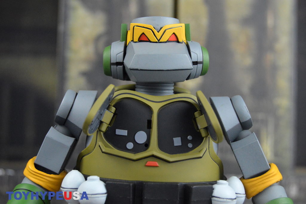 NECA Toys Teenage Mutant Ninja Turtles Cartoon Wave 3 Metalhead Figure ...