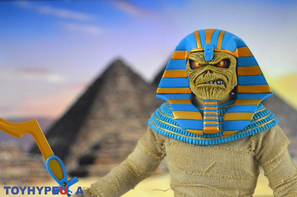 NECA Toys Iron Maiden 8" Clothed Powerslave Pharaoh Eddie Figure Review