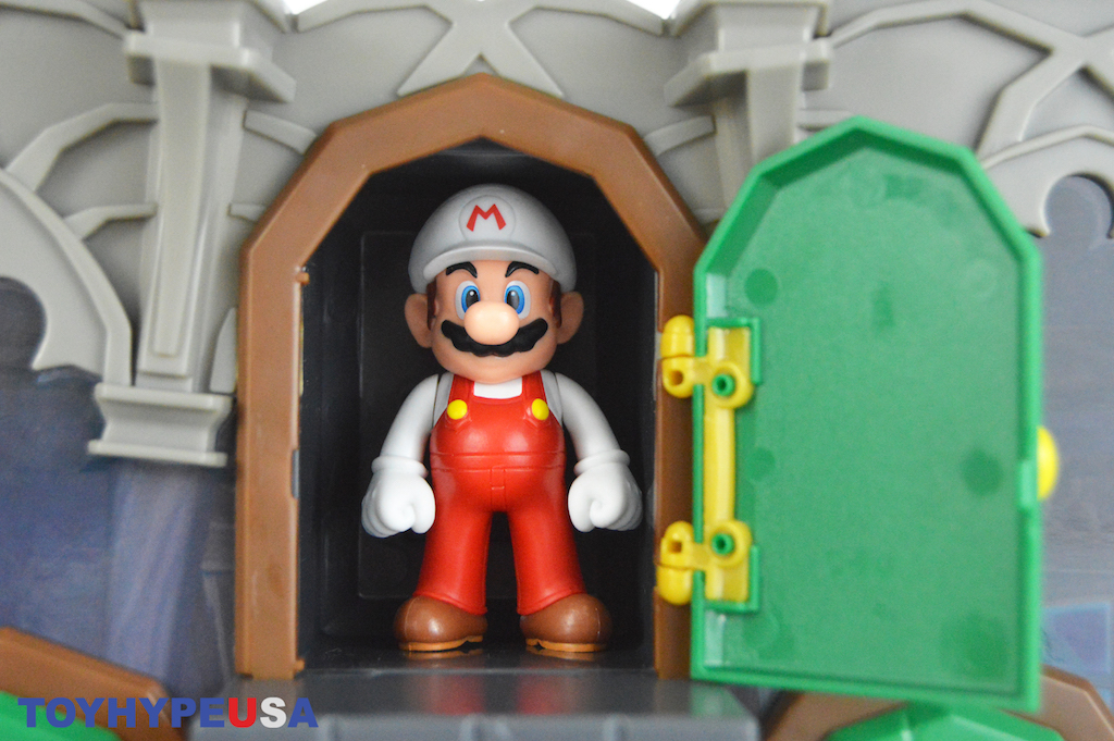 Jakks Pacific Super Mario - Deluxe Boo Mansion Playset Review