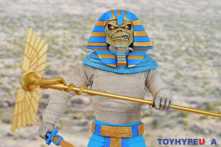 NECA Toys Iron Maiden 8" Clothed Powerslave Pharaoh Eddie Figure Review