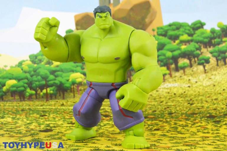 Disney Store Exclusive Marvel Toy Box Avengers Gift Set Review