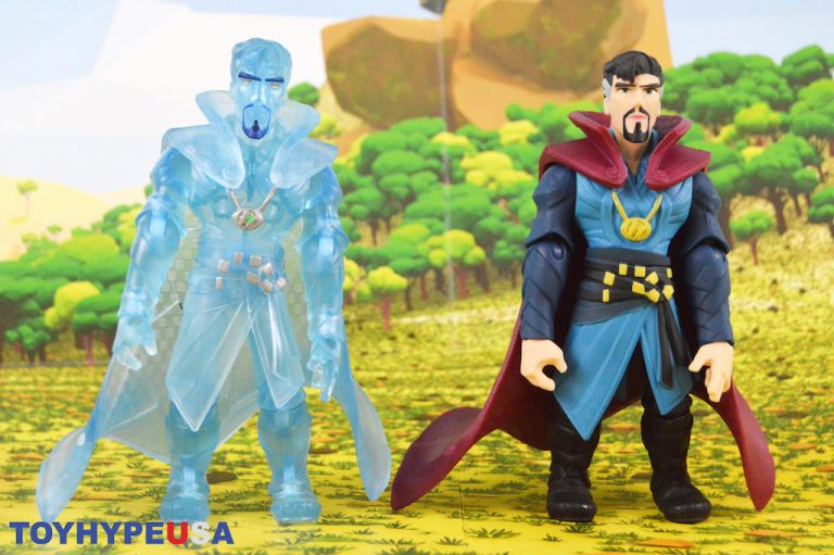 Disney Store Exclusive Marvel Toy Box Avengers Gift Set Review