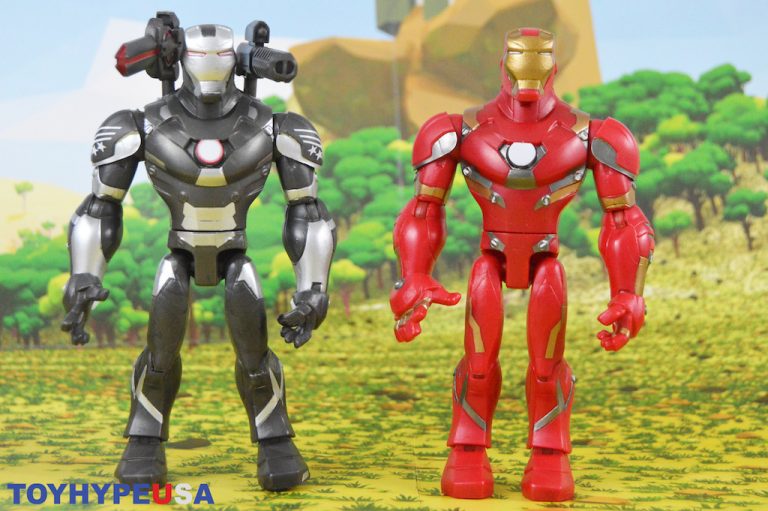 Disney Store Exclusive Marvel Toy Box Avengers Gift Set Review