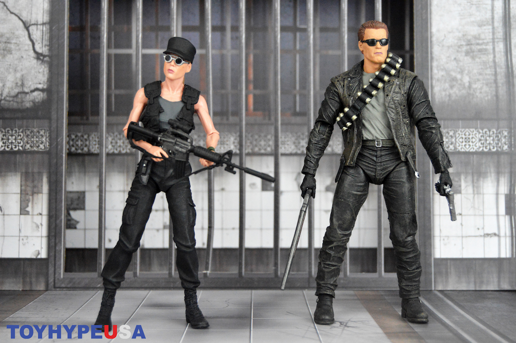 NECA Toys Terminator 2: Judgment Day Sarah Connor & John Connor 2 Pack ...