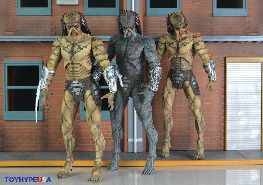 NECA Toys The Predator - Ultimate Unarmored Assassin Predator Figure Review