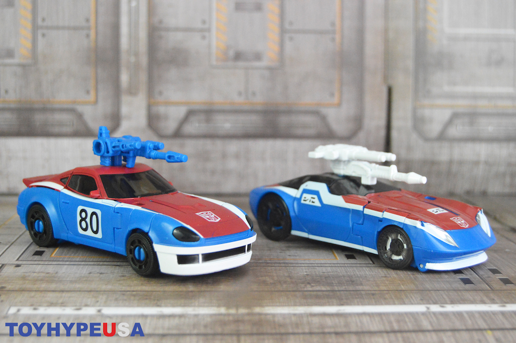 Hasbro Transformers War For Cybertron: Earthrise Smokescreen Figure Review