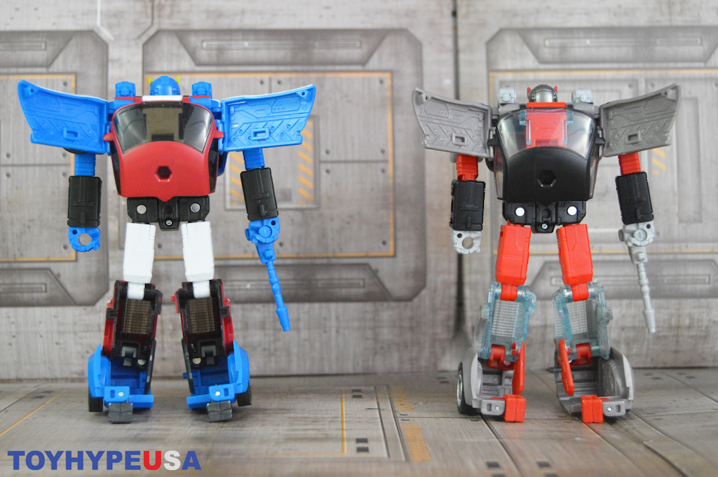 Hasbro Transformers War For Cybertron: Earthrise Smokescreen Figure Review