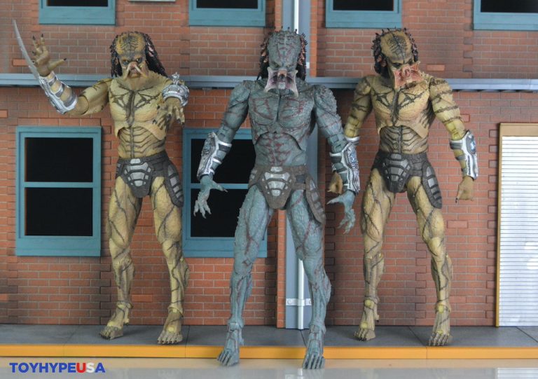NECA Toys The Predator - Ultimate Unarmored Assassin Predator Figure Review