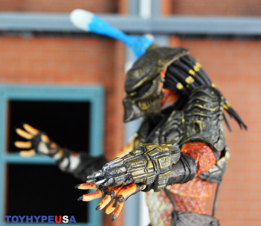 NECA Toys Predator 2 - Stalker Predator Ultimate Figure Review