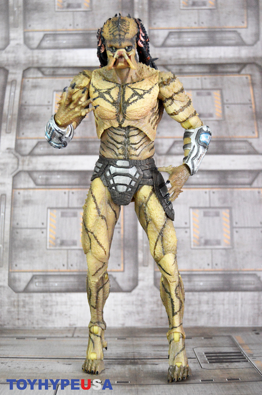 NECA Toys The Predator - Ultimate Unarmored Assassin Predator Figure Review