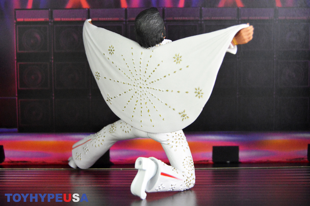 NECA Toys Elvis Presley Live in ’72 Figure Review