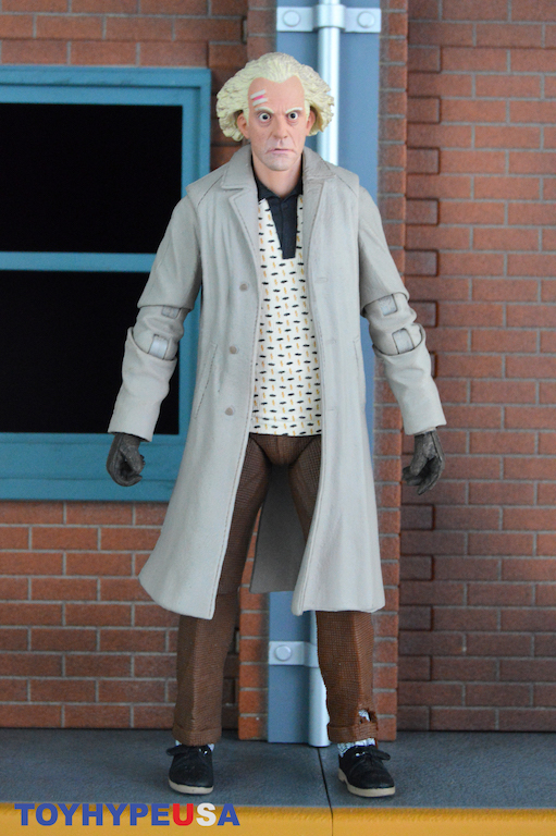 NECA Toys Back To The Future Ultimate Doc Brown 7" Scale Figure Review