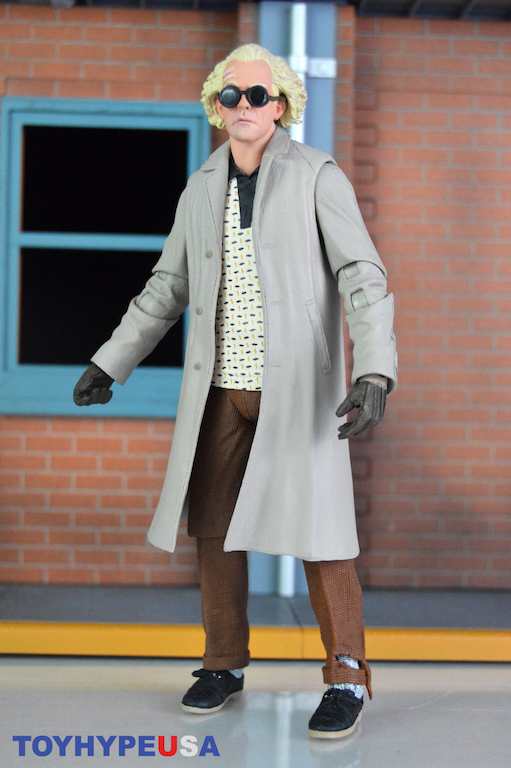 NECA Toys Back To The Future Ultimate Doc Brown 7" Scale Figure Review