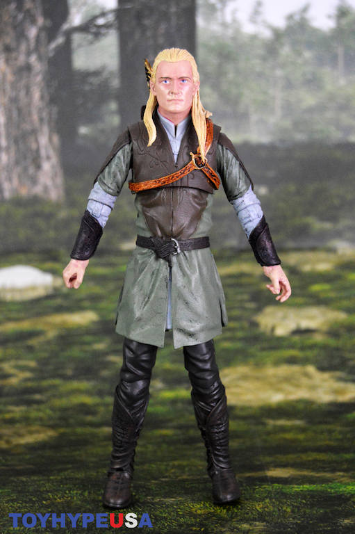 Diamond Select Toys Lord of the Rings Select Series 1 Legolas Figure Review