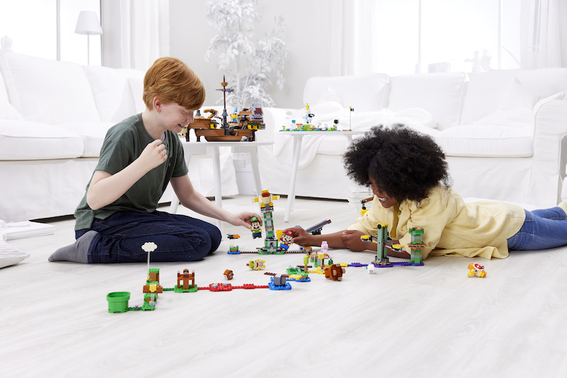 LEGO Super Mario - Mario & Luigi Team Up Sets