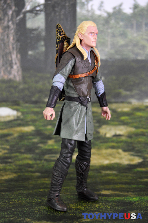 Diamond Select Toys Lord of the Rings Select Series 1 Legolas Figure Review