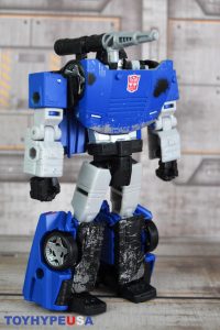 Hasbro Transformers Netflix War for Cybertron: Trilogy - Sparkless Bot ...