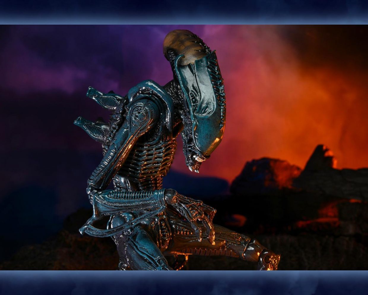 NECA Toys Aliens vs Predator 1994 Arcade Game Figures Get Movie Treatment