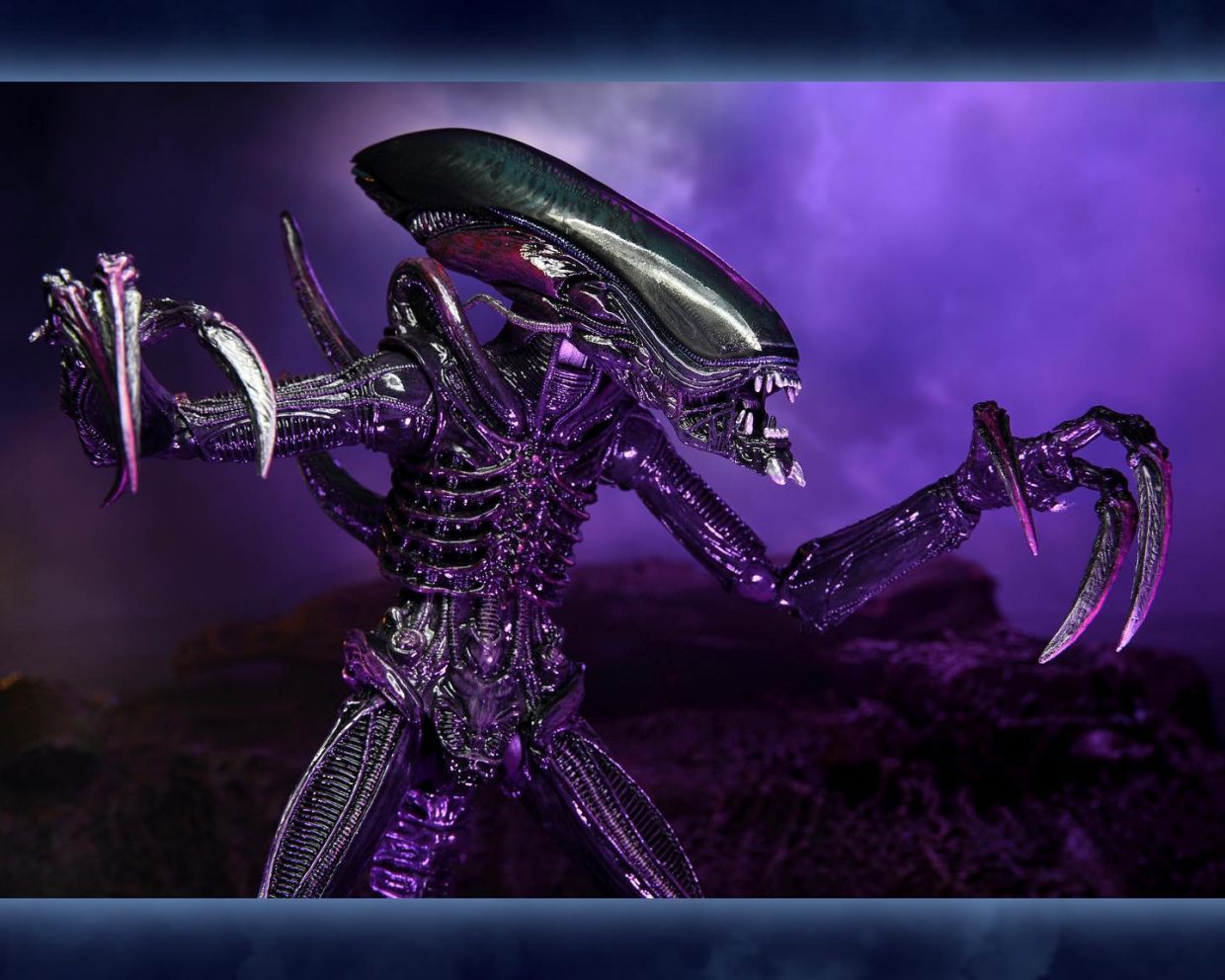 NECA Toys Aliens vs Predator 1994 Arcade Game Figures Get Movie Treatment