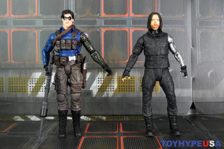 Diamond Select Toys Marvel Select - Disney Store Exclusive Captain ...
