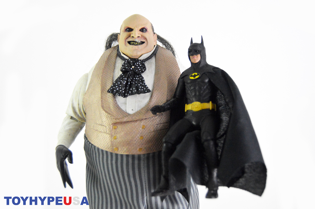 NECA Toys Batman Returns Mayoral Penguin 1/4" Scale Figure Review