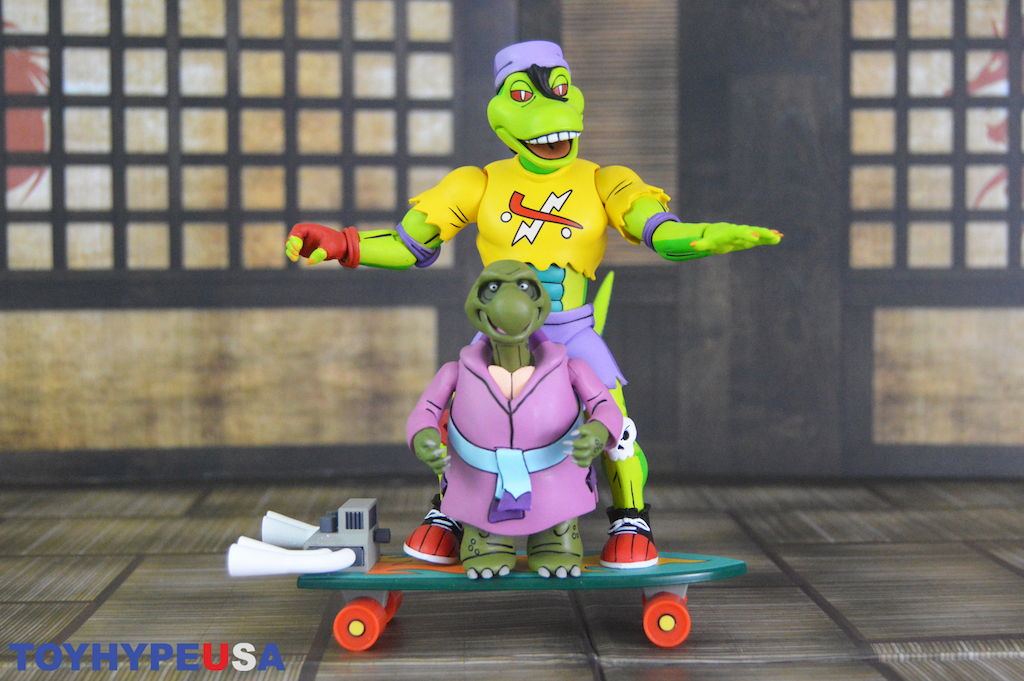 NECA Toys Teenage Mutant Ninja Turtles Mondo Gecko & Kerma Figures Review