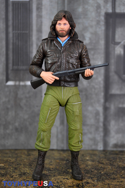 NECA Toys The Thing Ultimate MacReady Outpost 31 Figure Review