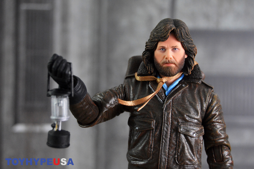 NECA Toys The Thing Ultimate MacReady Outpost 31 Figure Review