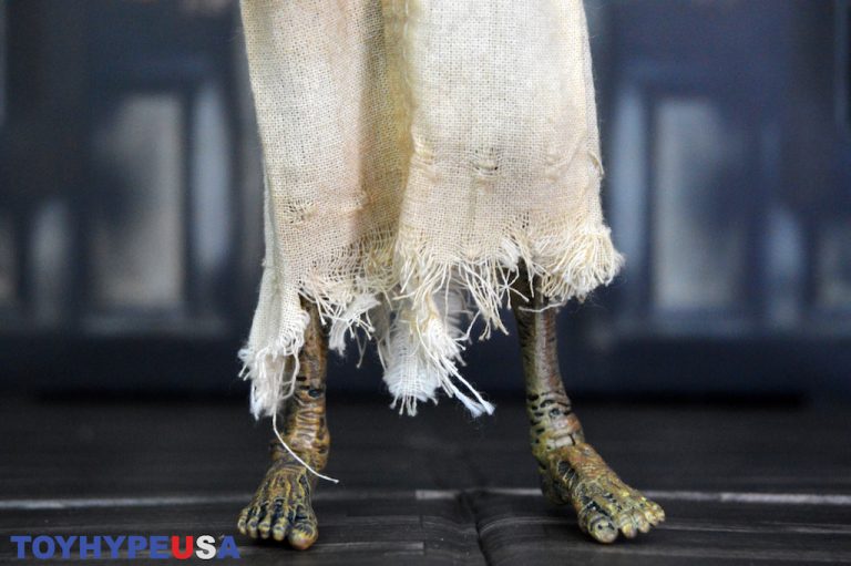 NECA Toys Creepshow TV Series - The Creep 7" Scale Figure Review