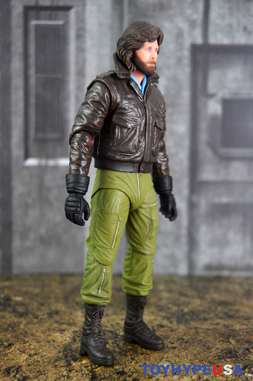 NECA Toys The Thing Ultimate MacReady Outpost 31 Figure Review