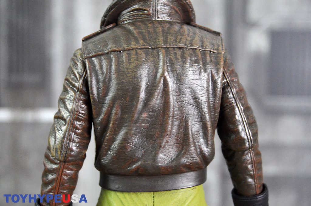 NECA Toys The Thing Ultimate MacReady Outpost 31 Figure Review