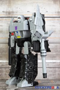 Hasbro Transformers War For Cybertron: Earthrise Megatron Figure Review