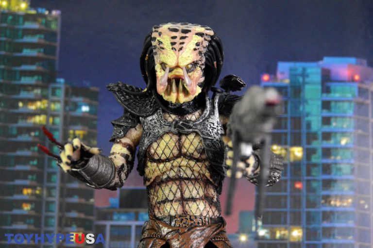 NECA Toys Ultimate Scout Predator 7" Scale Figure Review