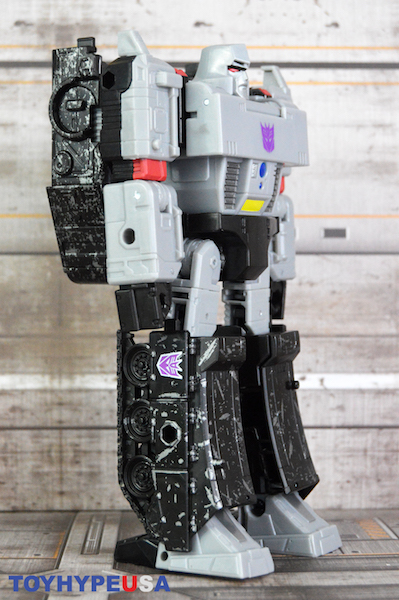 Hasbro Transformers War For Cybertron: Earthrise Megatron Figure Review