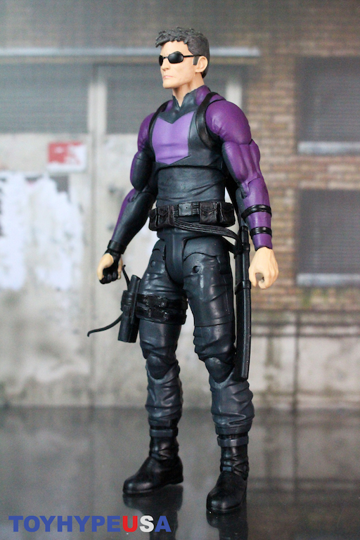 Disney Store Exclusive - Marvel Select Hawkeye Figure Review