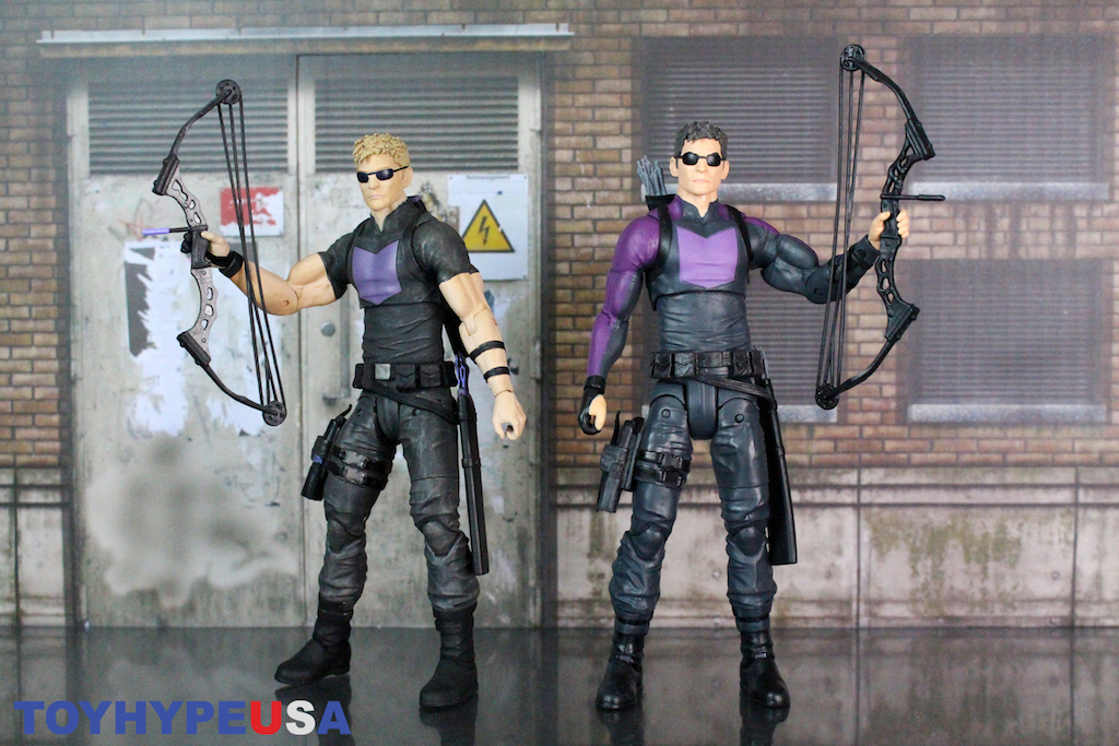 Disney Store Exclusive - Marvel Select Hawkeye Figure Review