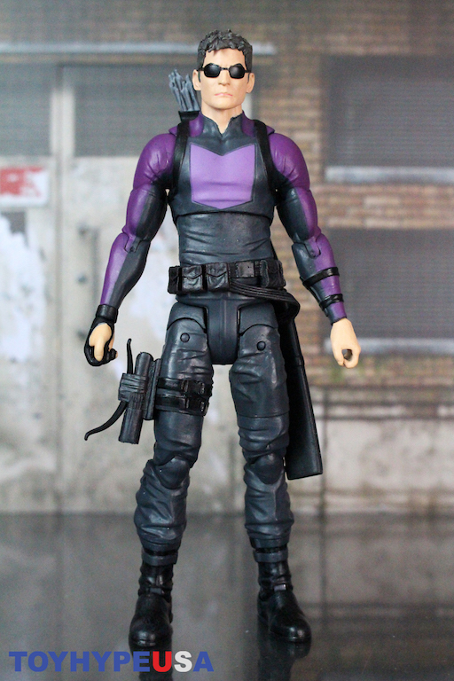 Disney Store Exclusive - Marvel Select Hawkeye Figure Review