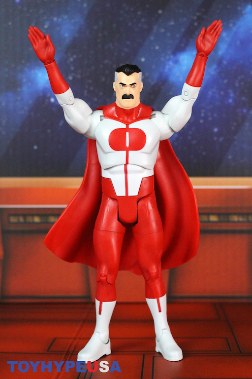 Diamond Select Toys Invincible - Omni-Man & Invincible Figures Review