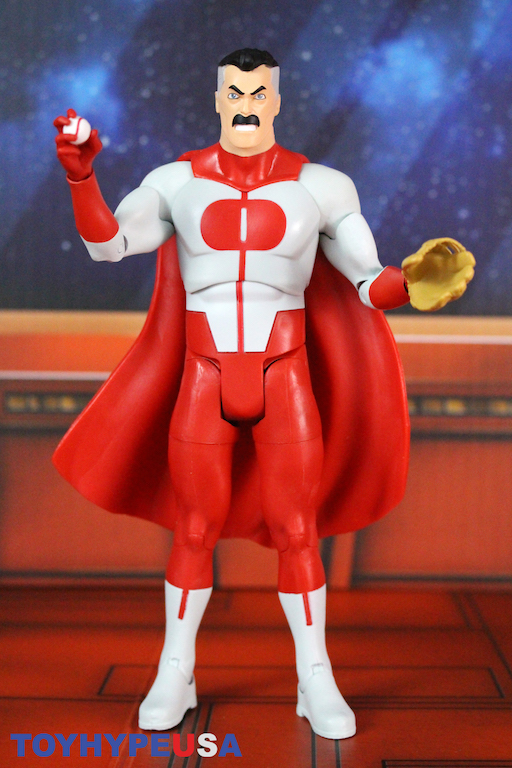 Diamond Select Toys Invincible - Omni-Man & Invincible Figures Review
