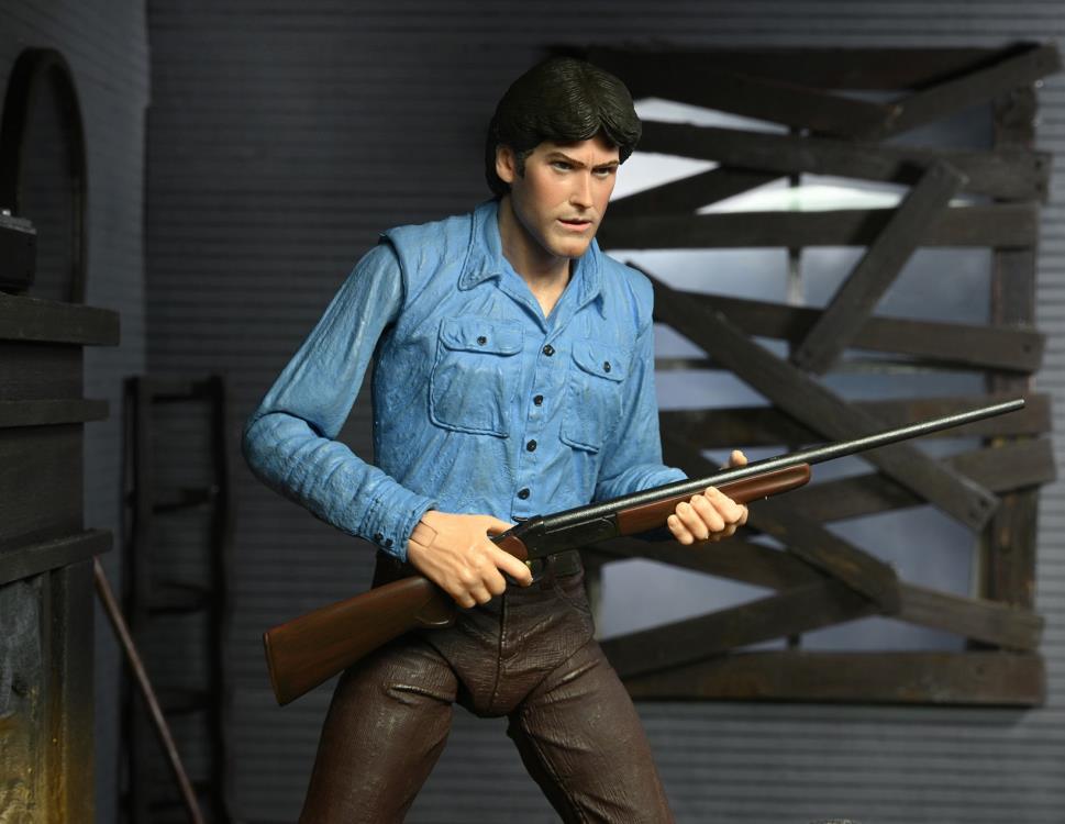 NECA Toys The Evil Dead 40th Anniversary Ultimate Ash Williams Figure ...