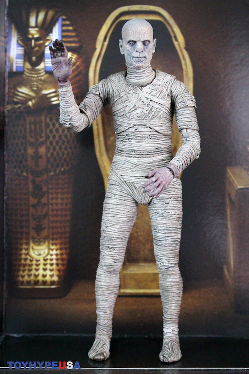 NECA Toys Universal Monsters The Mummy (B&W) Figure Review