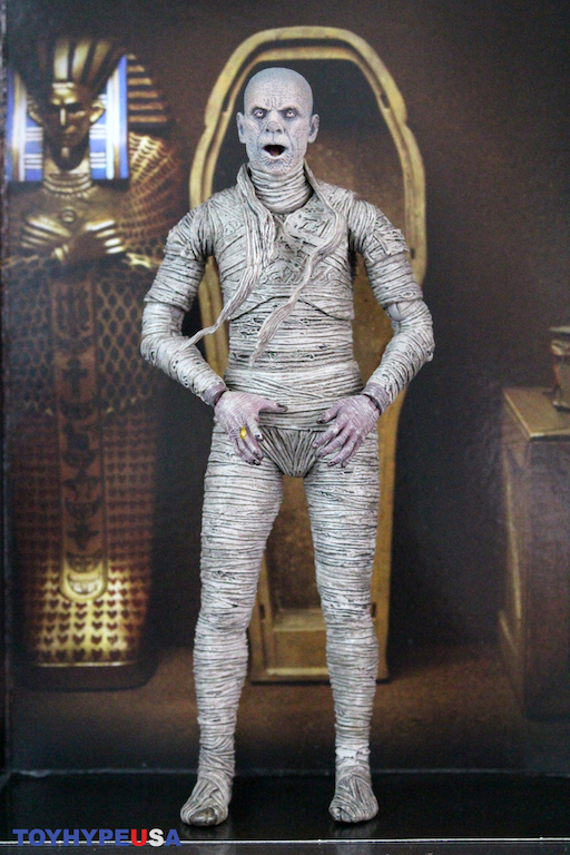 NECA Toys Universal Monsters The Mummy (B&W) Figure Review