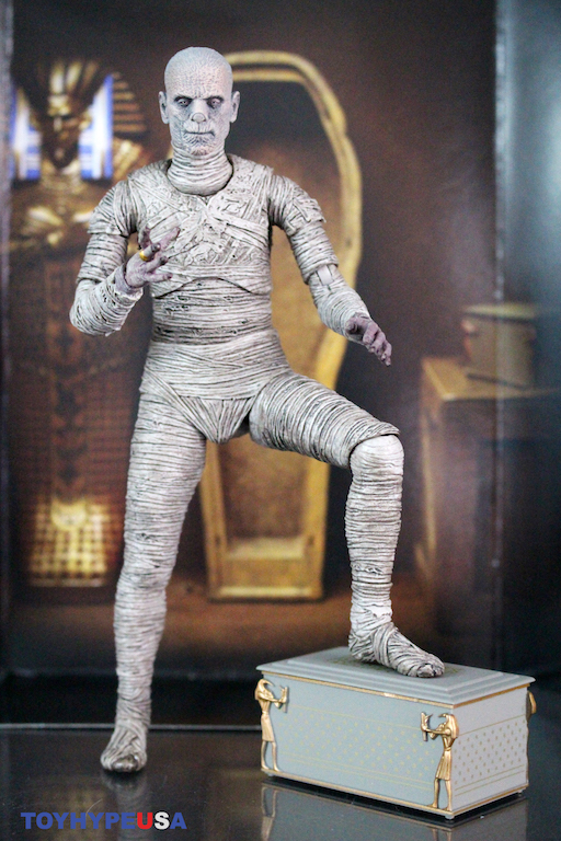 NECA Toys Universal Monsters The Mummy (B&W) Figure Review