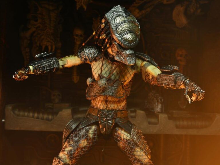 NECA Toys Shipping This Week - Predator 2 Ultimate Boar Predator Figure