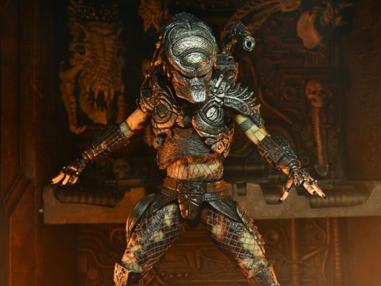 NECA Toys Shipping This Week - Predator 2 Ultimate Boar Predator Figure
