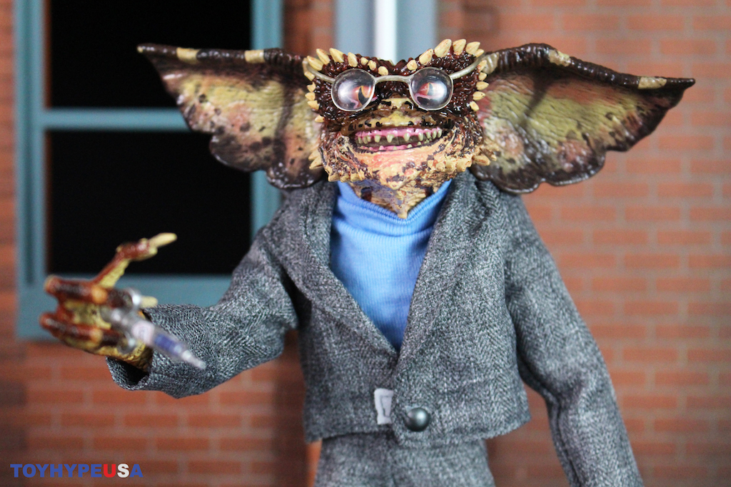 NECA Toys Gremlins 2: The New Batch Ultimate Brain Figure Review