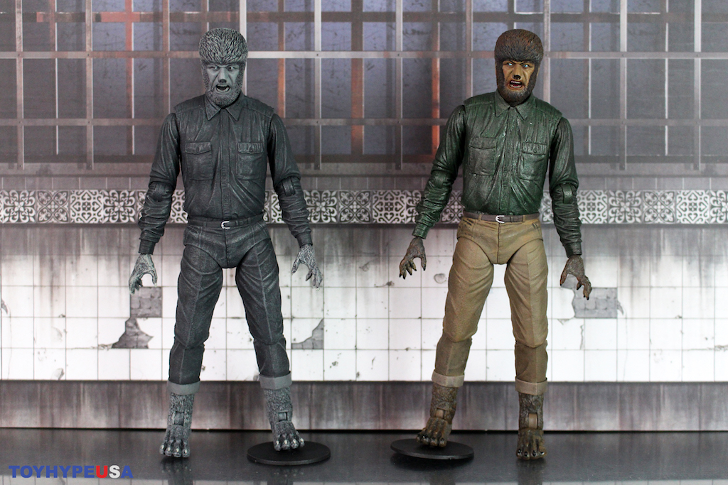 NECA Toys Universal Monsters Ultimate The Wolf Man (Black & White ...